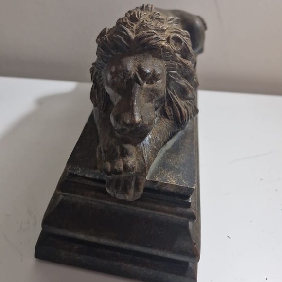 Other | Vintage Hard Cast Lion Casket Jewelry Box | Poshmark